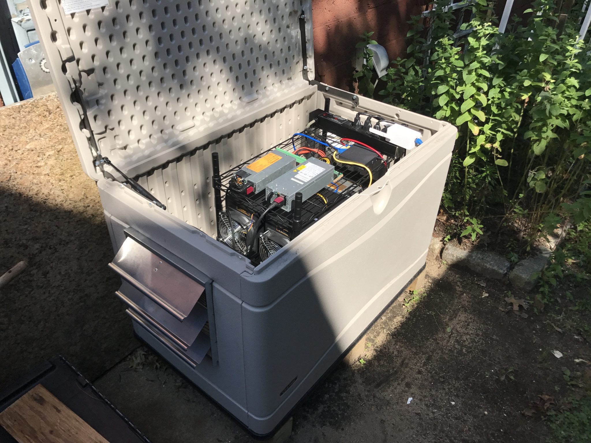 Mining Box – Make to Innovate